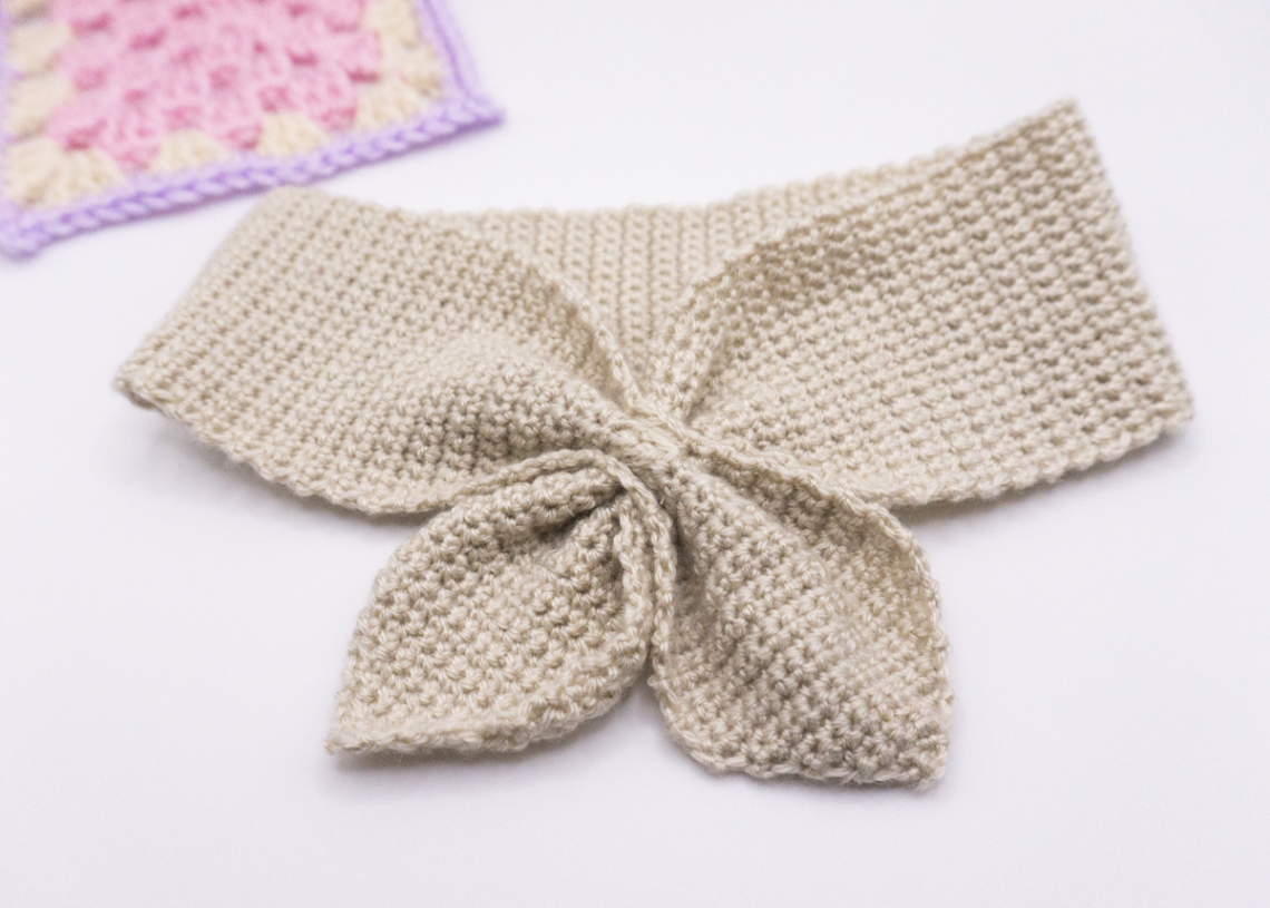 Easy Crochet Neckerchief - Free Pattern - Jess Crafting