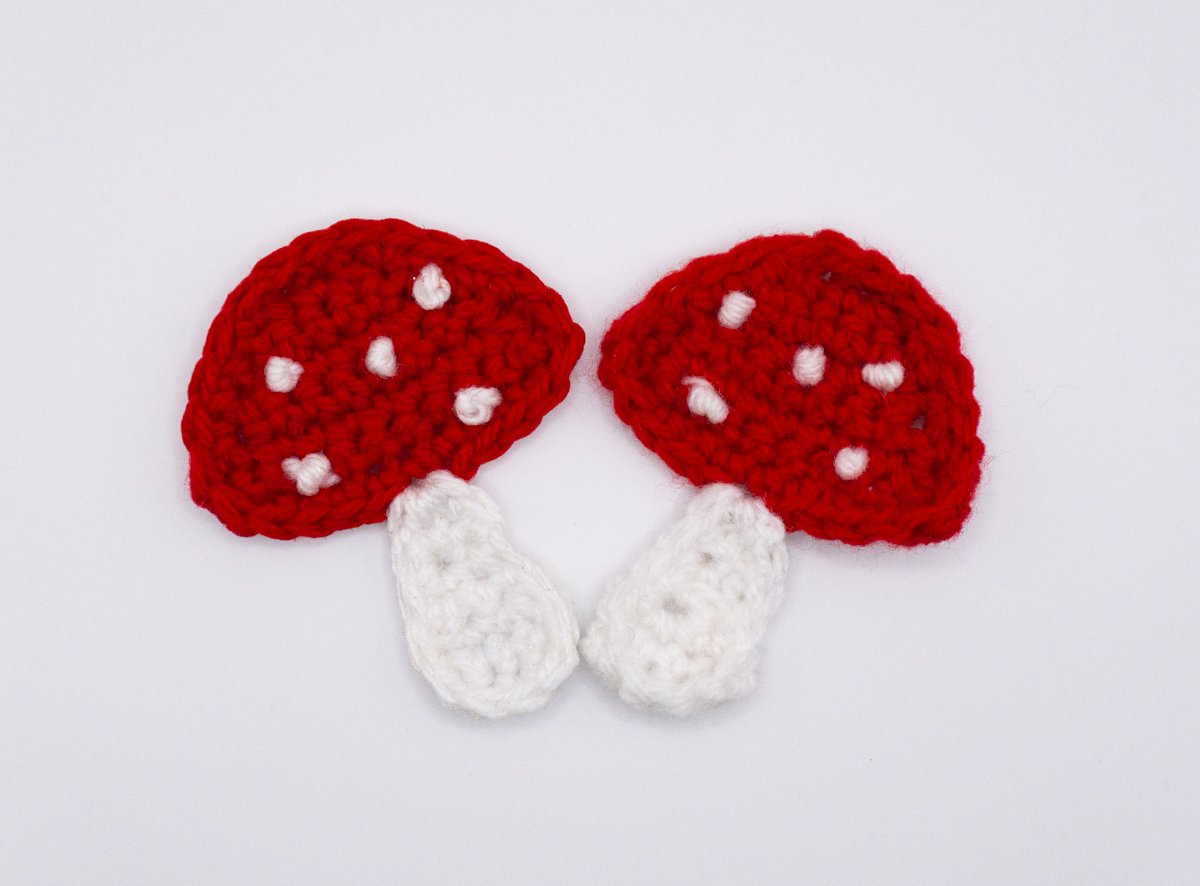 How to Crochet a Toadstool Mushroom Applique - FREE Pattern - Jess Crafting