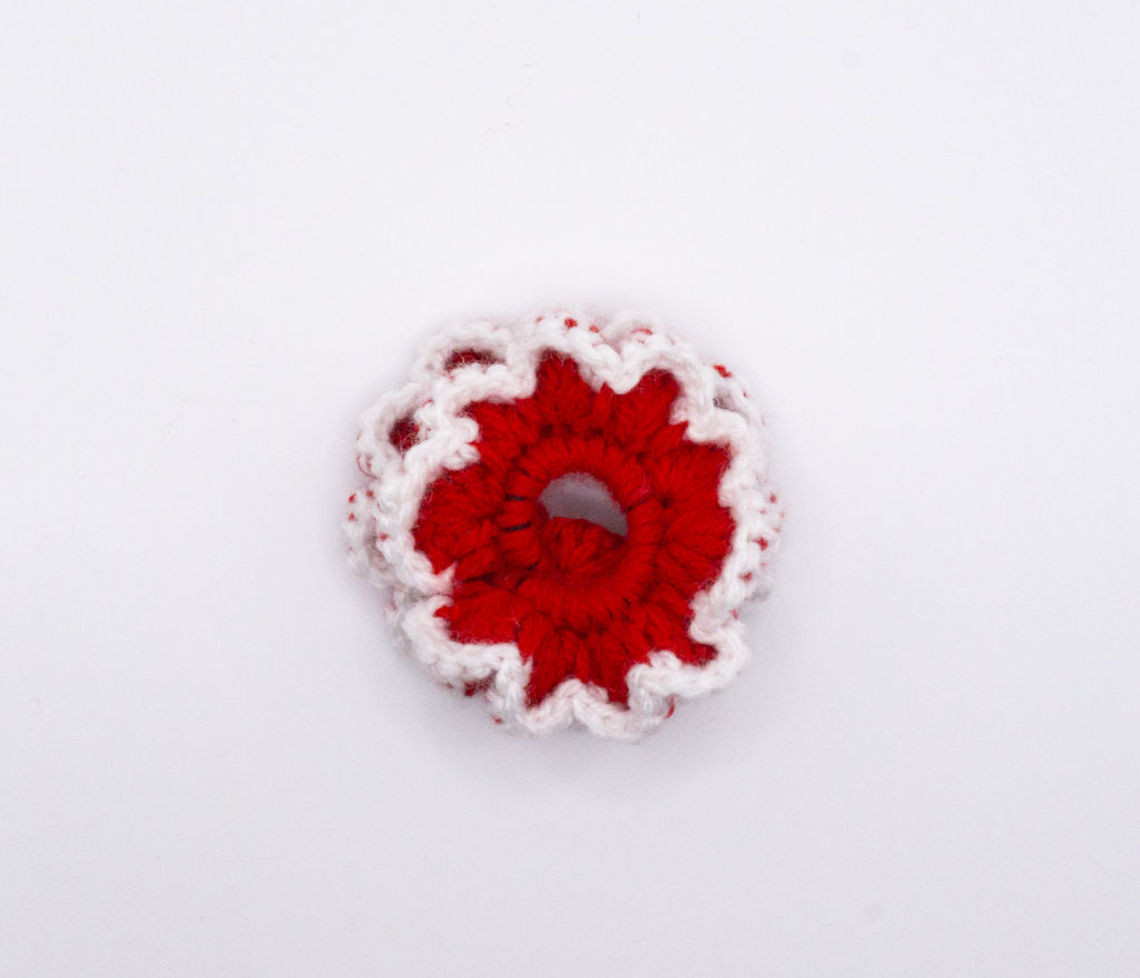 Crochet a Christmas Scrunchie - FREE PATTERN - Jess Crafting
