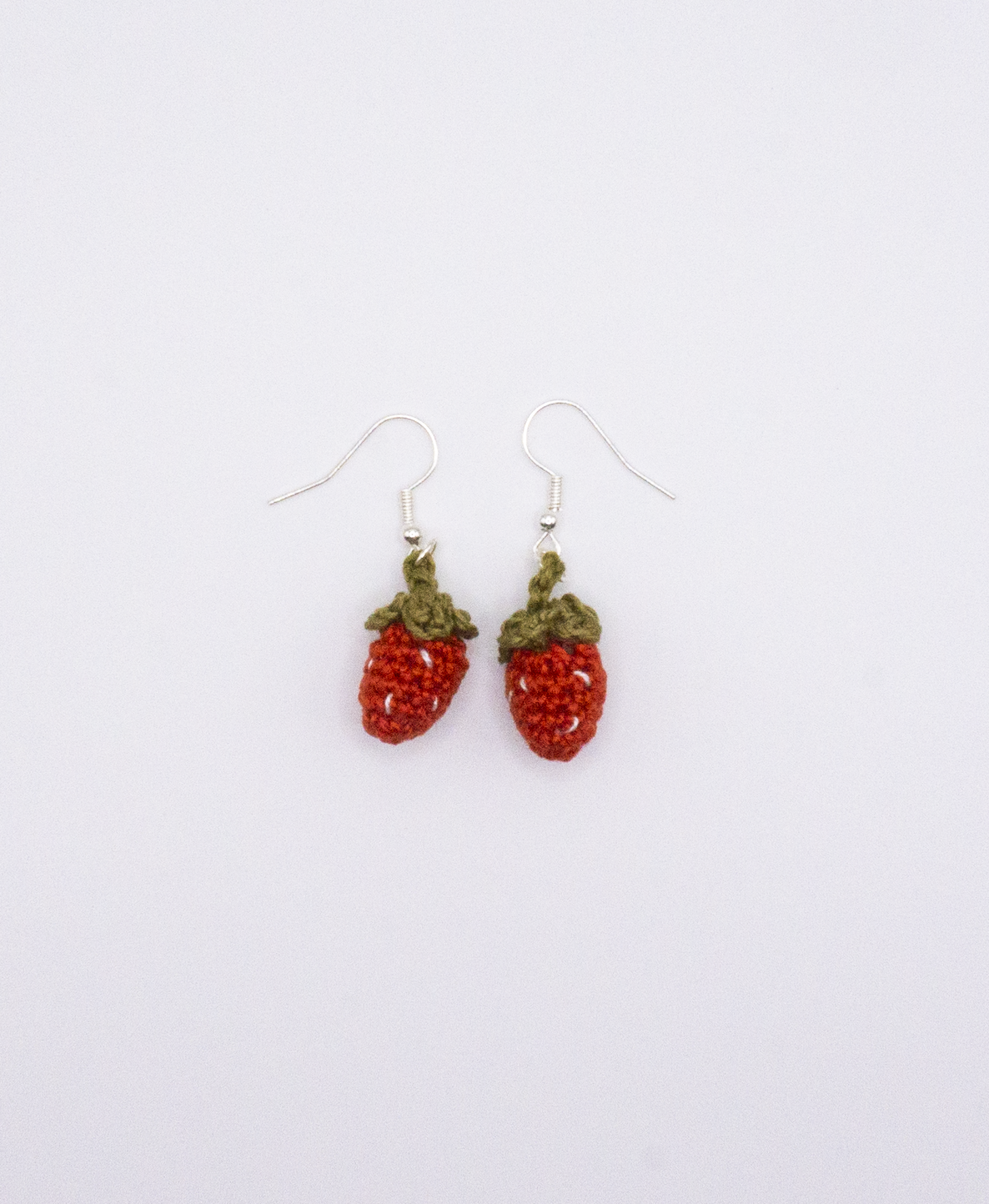 Free Crochet Strawberry Earrings Pattern | Crochet Earrings - Jess Crafting